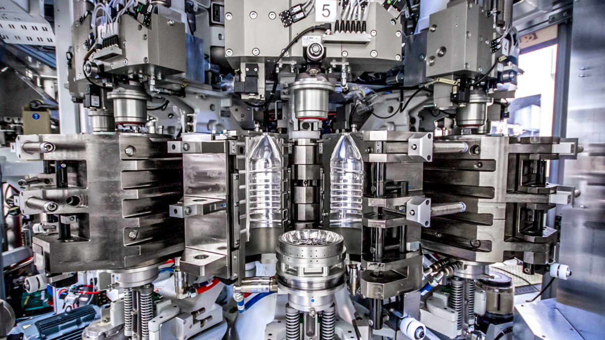 Sidel Unveils High-Speed PET Bottle Blow Molding Machine | Plastics Engineering