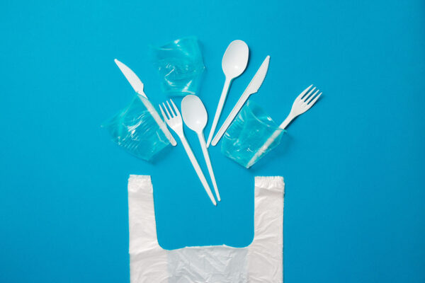 Plastic Bans: Environmental and Economic Trade-offs | Plastics Engineering